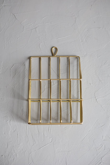Brass Rectangle Wire Rack – Notary Ceramics